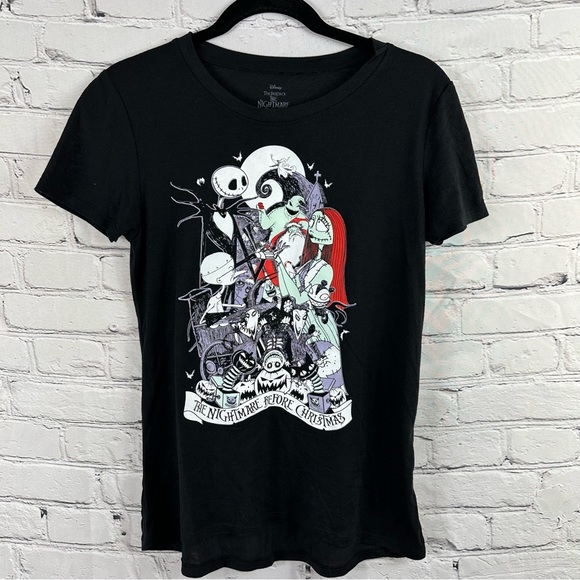 Disney | Tops | Disney The Nightmare Before Christmas Graphic Tshirt ...